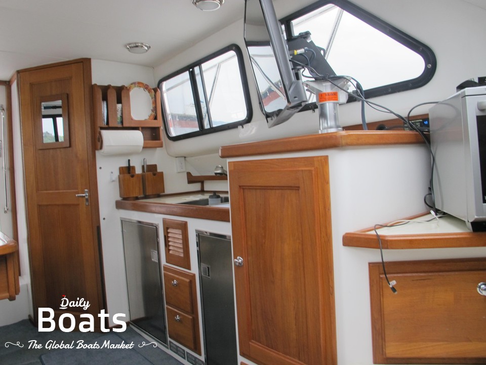 2011 Skipjack 300 Flybridge for sale. View price, photos and Buy 2011 ...