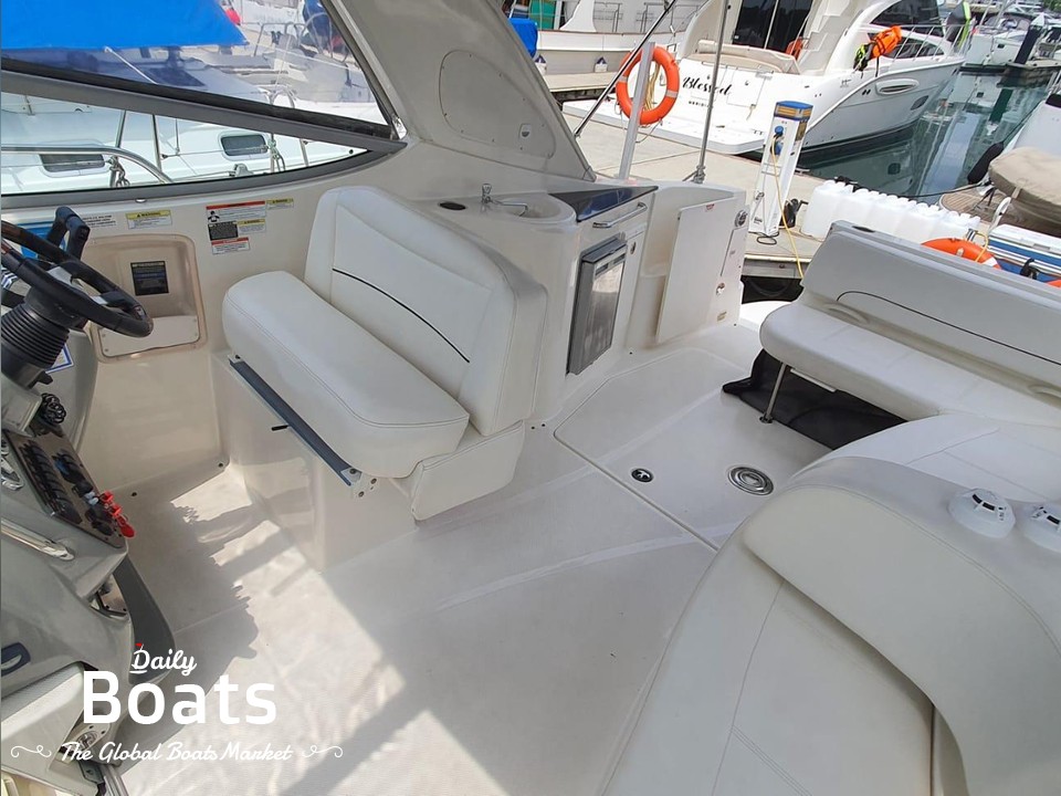 2011 Bayliner 335 for sale. View price, photos and Buy 2011 Bayliner ...
