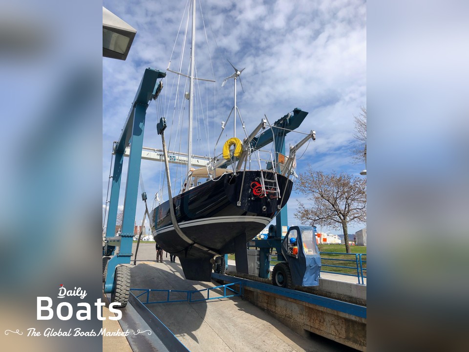 1978 C&C Landfall 42 for sale. View price, photos and Buy 1978 C&C ...