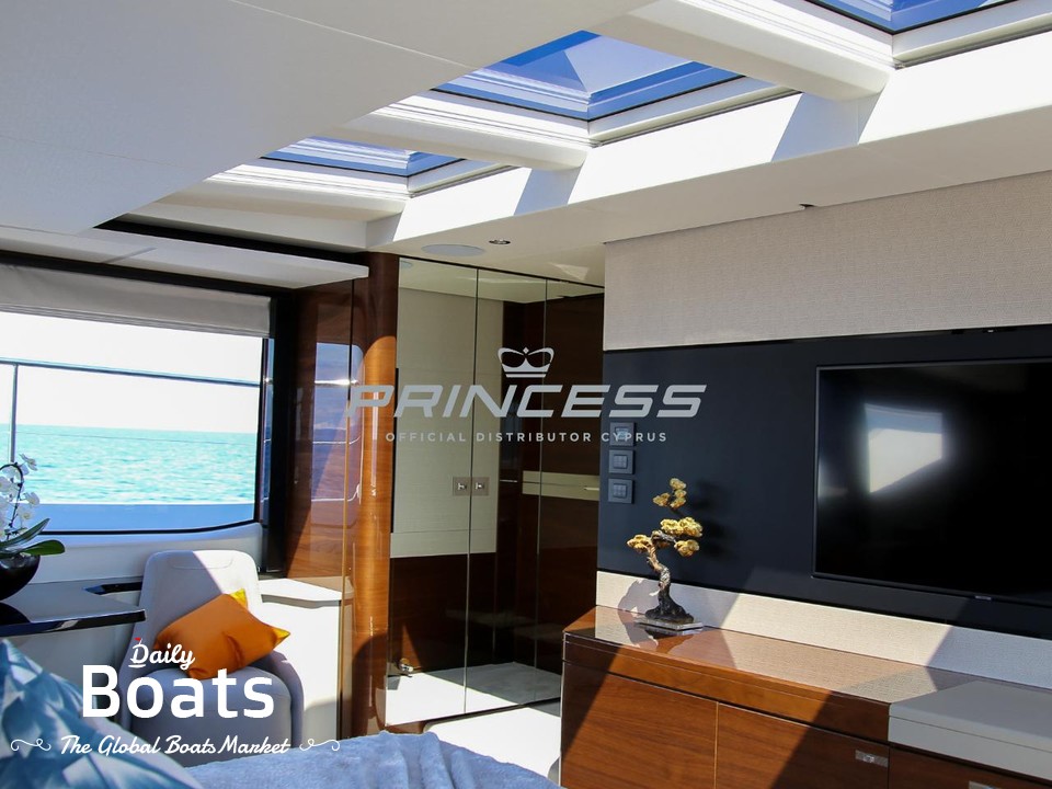 2020 Princess 30M for sale. View price, photos and Buy 2020 Princess ...