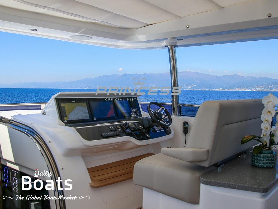 2020 Princess 30M for sale. View price, photos and Buy 2020 Princess ...