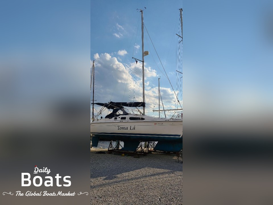 2001 Hunter 290 for sale. View price, photos and Buy 2001 Hunter 290 ...