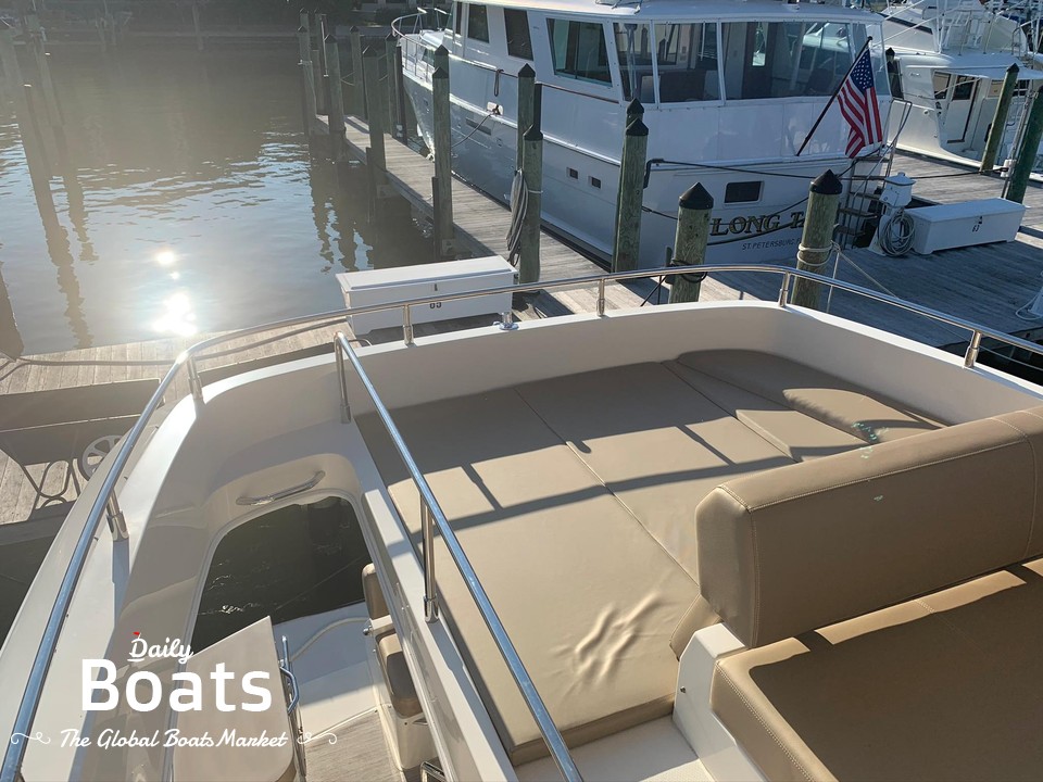 2017 Carver C40 Command Bridge for sale. View price, photos and Buy ...