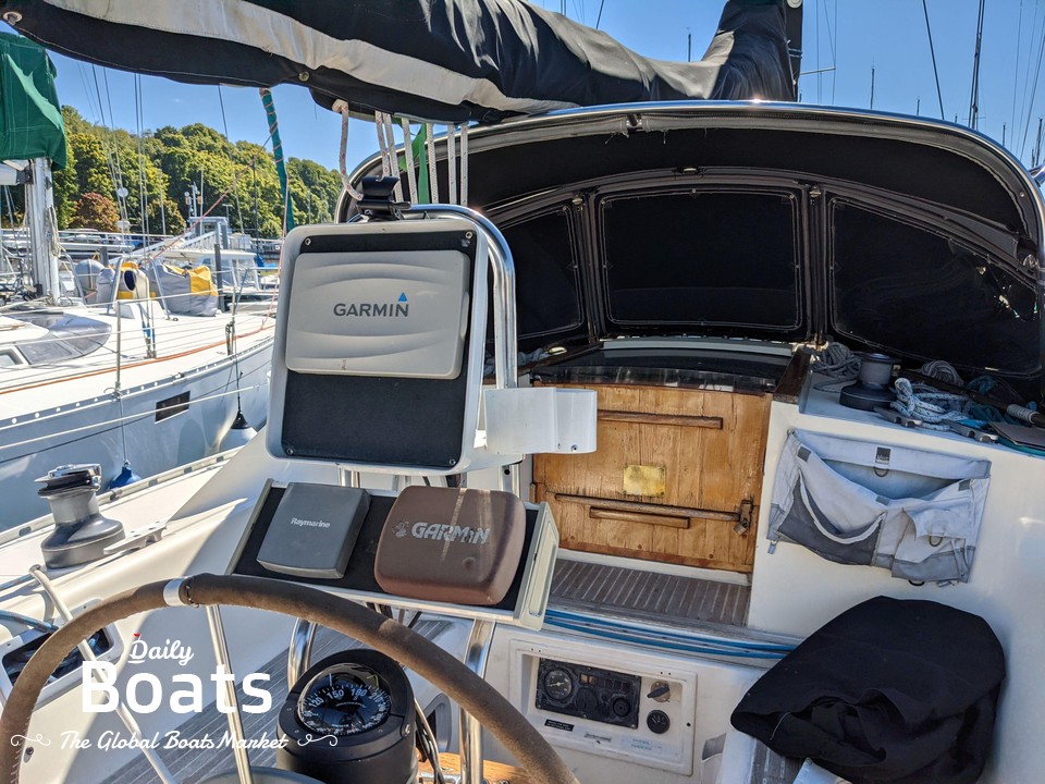 1987 Jeanneau 38 for sale. View price, photos and Buy 1987 Jeanneau 38 ...