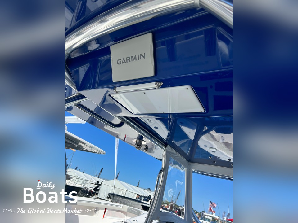 2021 Front Runner 36 Center Console for sale. View price, photos and ...