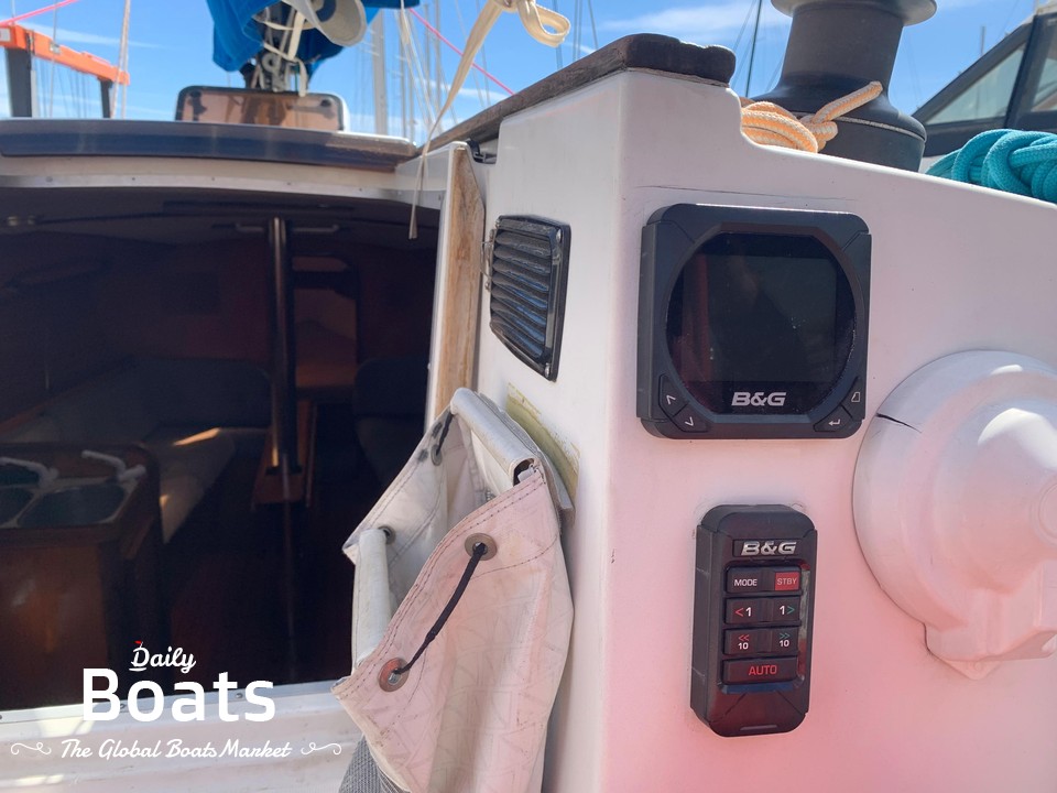 1989 Jeanneau Sun Rise 35 for sale. View price, photos and Buy 1989 ...