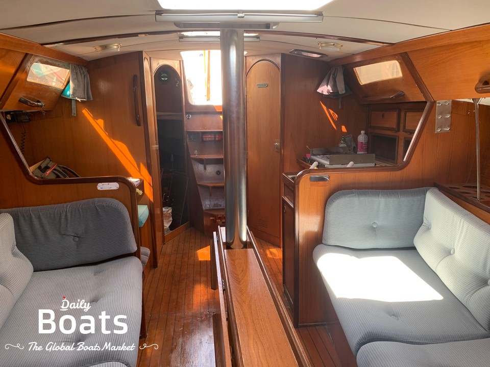 1989 Jeanneau Sun Rise 35 for sale. View price, photos and Buy 1989 ...