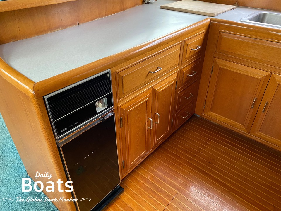 1987 Ocean Alexander 54 Pilothouse for sale. View price, photos and Buy ...