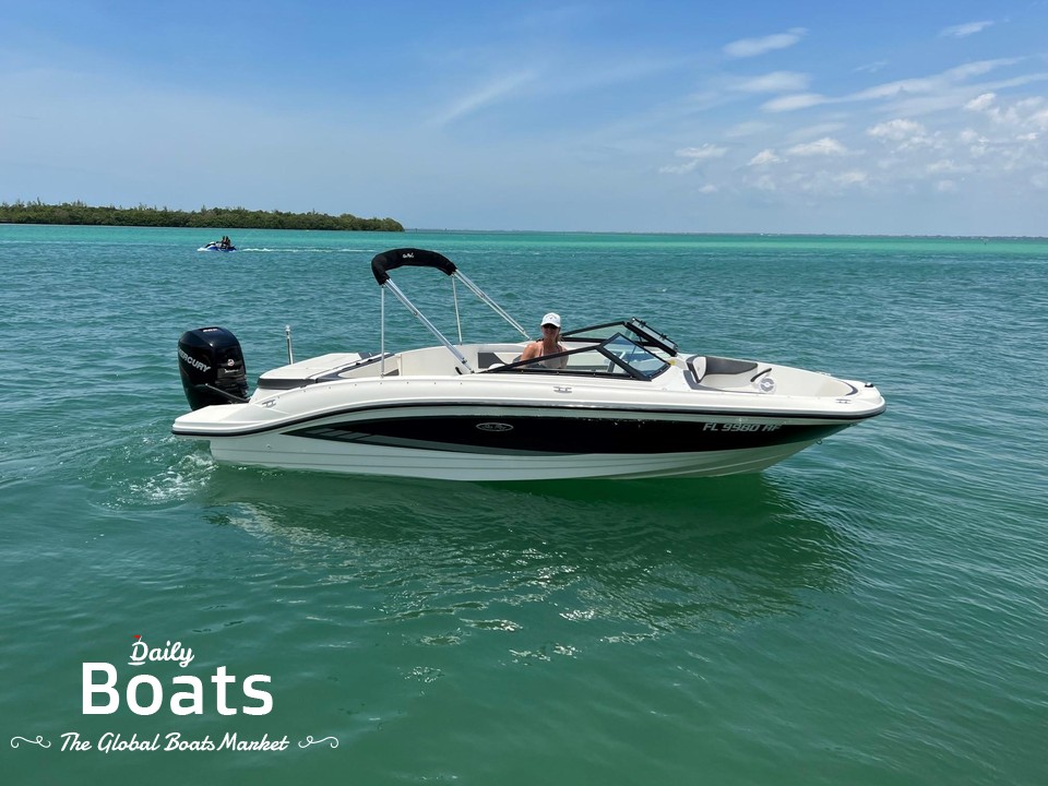 2017 Sea Ray Spx 210 Ob for sale. View price, photos and Buy 2017 Sea ...