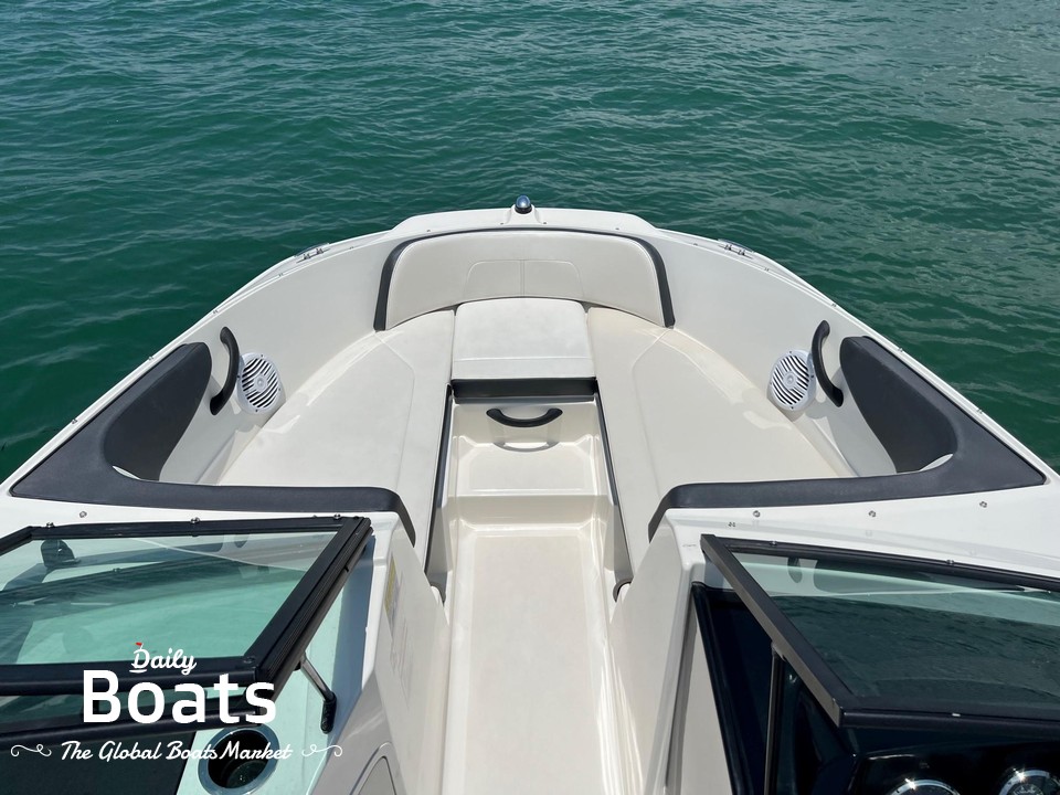 2017 Sea Ray Spx 210 Ob for sale. View price, photos and Buy 2017 Sea ...