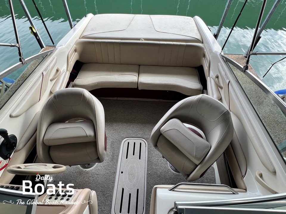 1996 Sea Ray 230 Bow Rider Select for sale. View price, photos and Buy ...