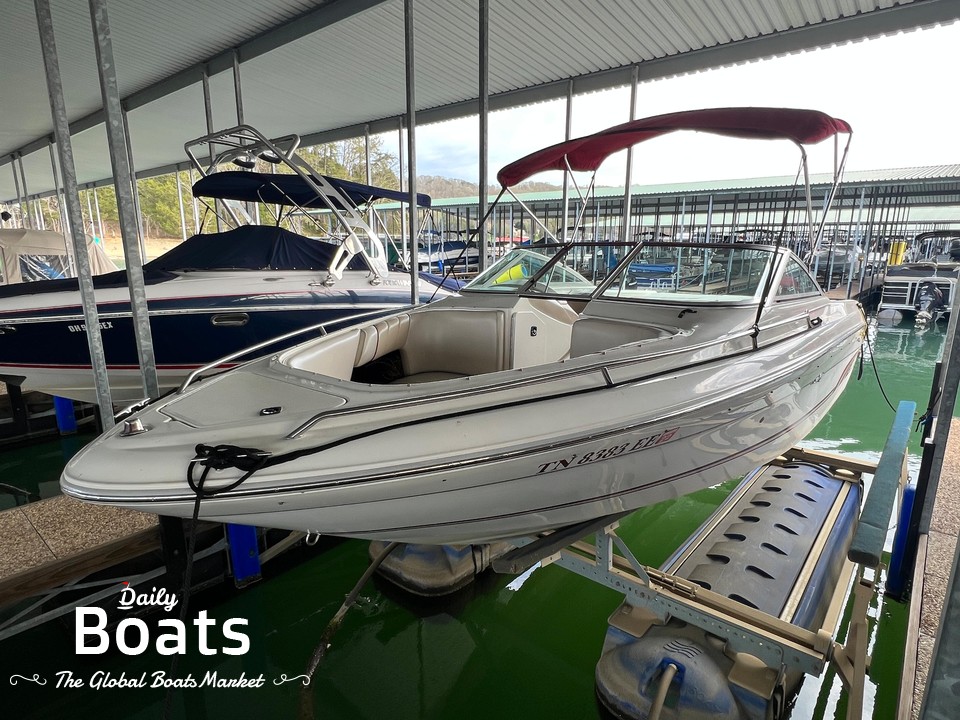 1996 Sea Ray 230 Bow Rider Select for sale. View price, photos and Buy ...