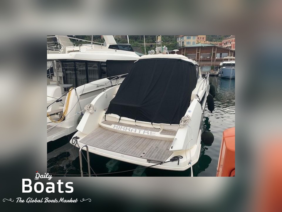 2013 Azimut Atlantis 44 for sale. View price, photos and Buy 2013 ...