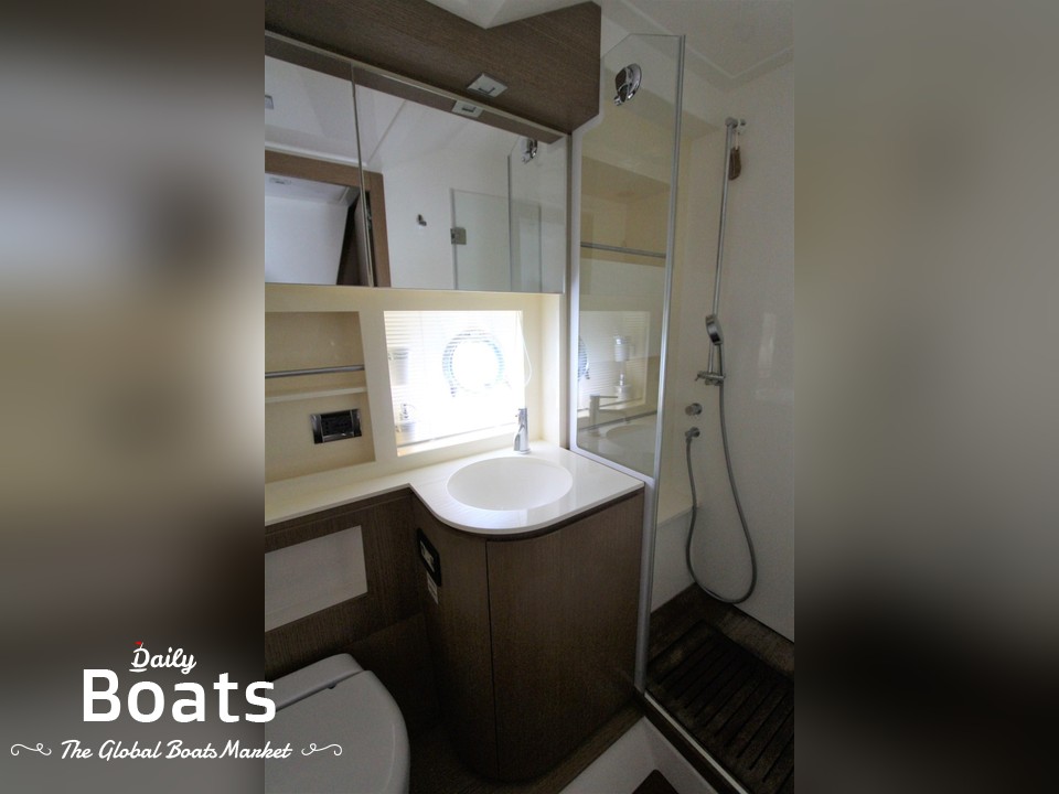 2013 Azimut Atlantis 44 for sale. View price, photos and Buy 2013 ...