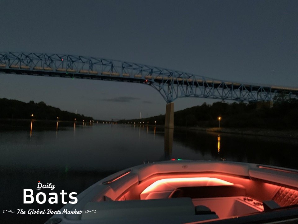 2021 Cobalt 27 R8 for sale. View price, photos and Buy 2021 Cobalt 27 ...