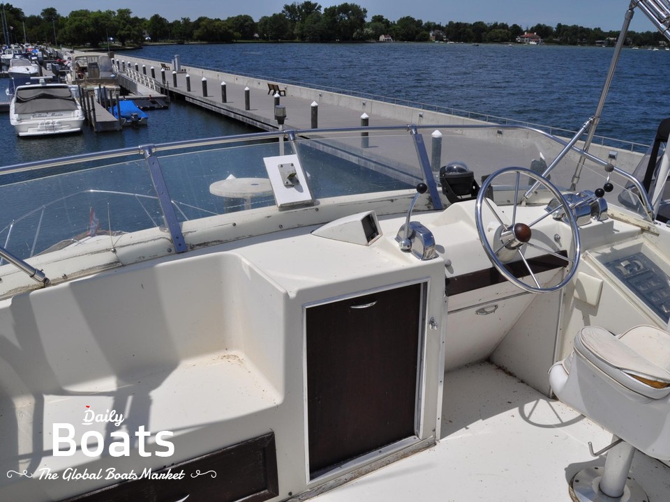 1973 Chris-Craft 41 Commander for sale. View price, photos and Buy 1973 ...