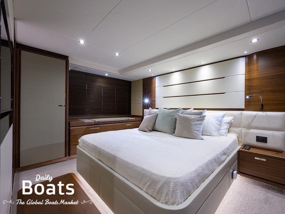 2017 Princess 68 Flybridge for sale. View price, photos and Buy 2017 ...