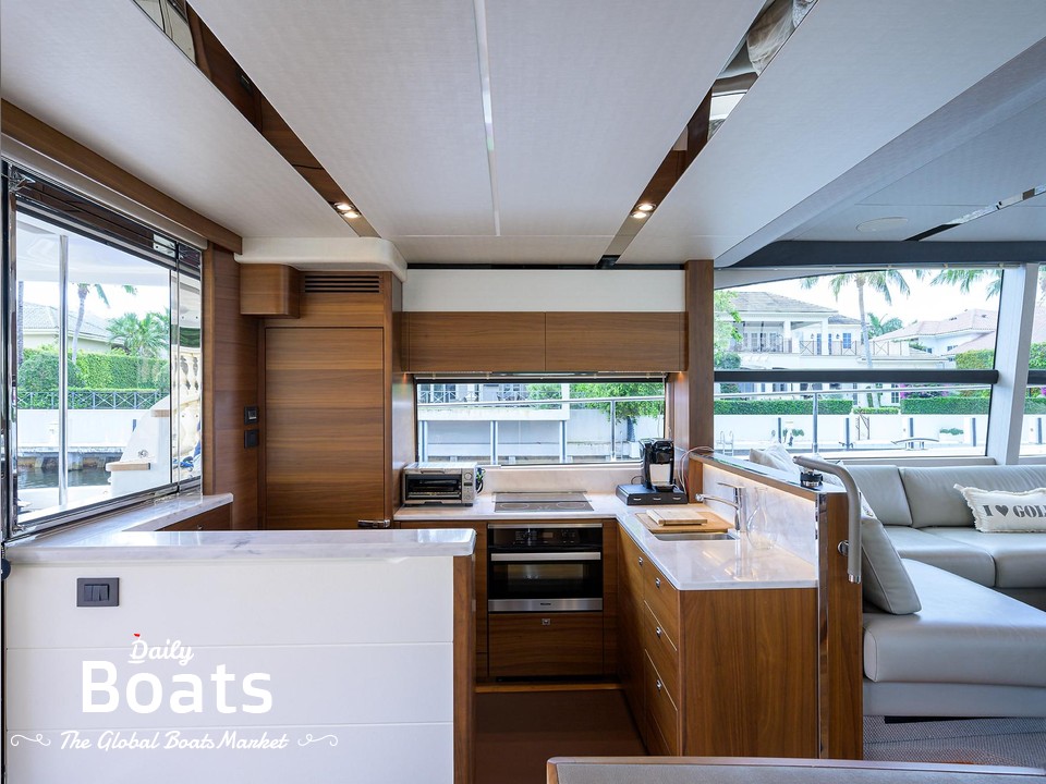 2017 Princess 68 Flybridge for sale. View price, photos and Buy 2017 ...