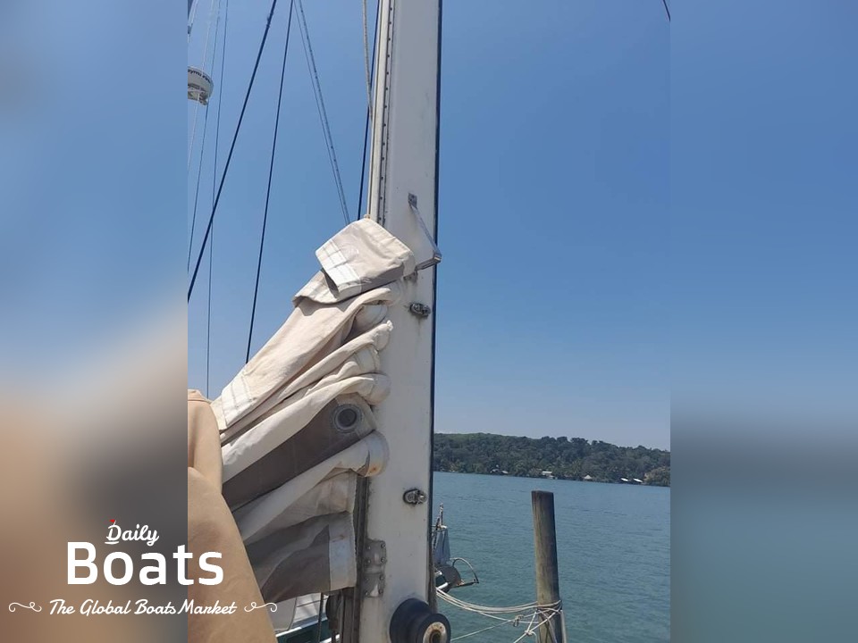 1976 Westsail 42 Cc for sale. View price, photos and Buy 1976 Westsail ...