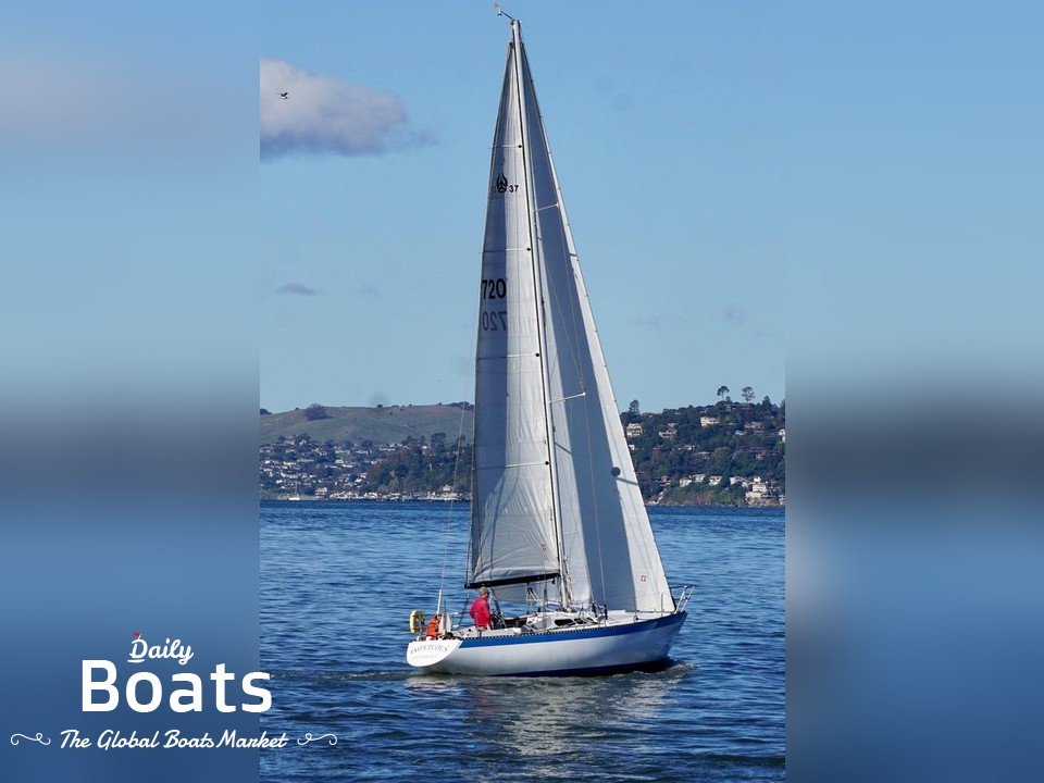 1974 Ericson 37 for sale. View price, photos and Buy 1974 Ericson 37 ...