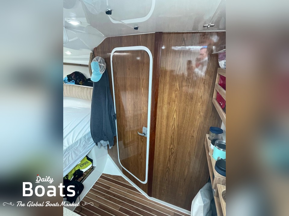 2009 Regulator 30 Express for sale. View price, photos and Buy 2009 ...