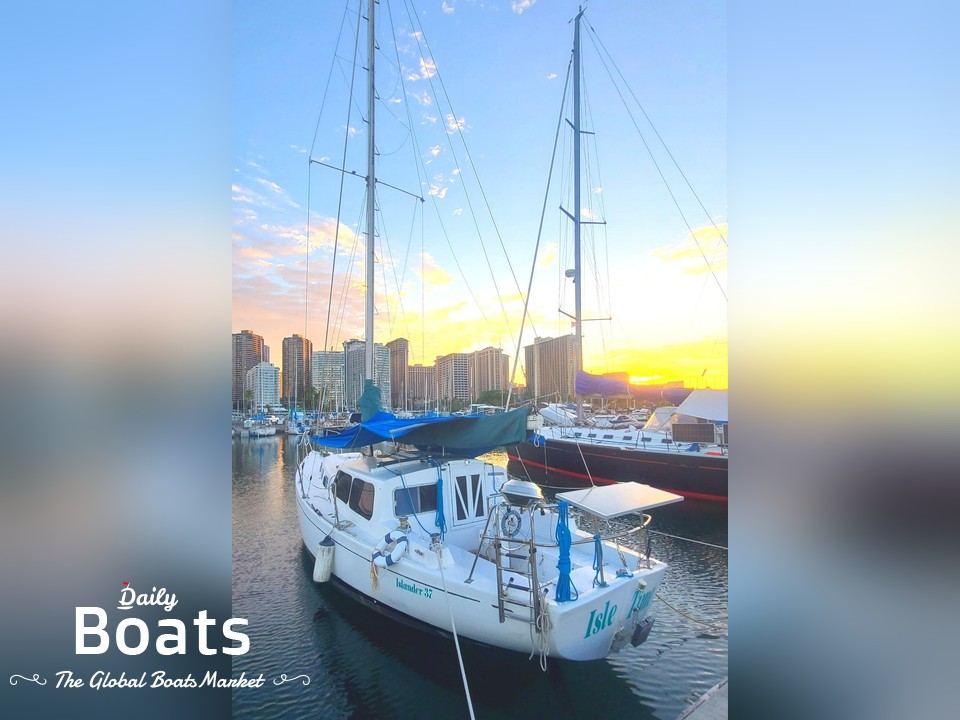 1969 Islander 37 for sale. View price, photos and Buy 1969 Islander 37 ...