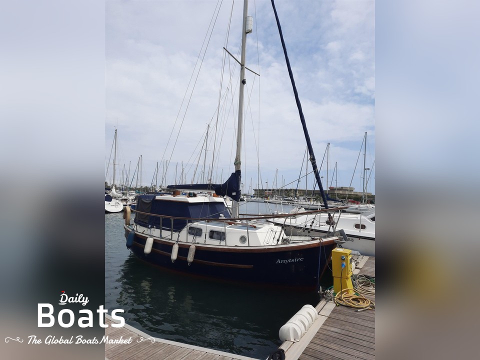 1984 Custom Colvic Craft Colvic 25'6 Watson for sale. View price ...
