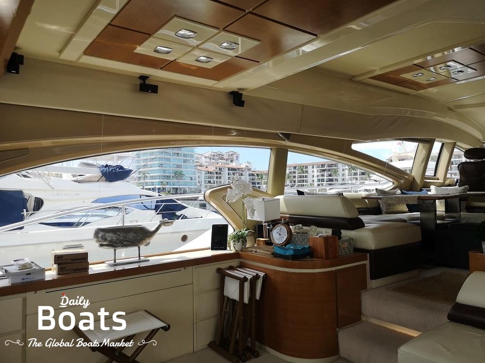 2013 Azimut 70 Flybridge for sale. View price, photos and Buy 2013 ...