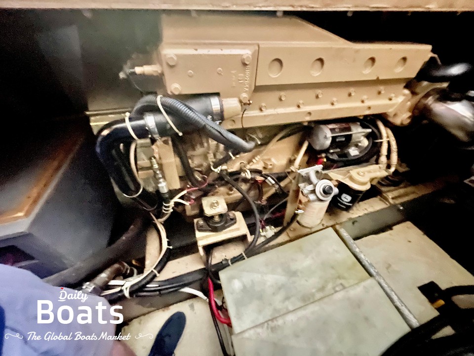 1979 Uniflite 38 Convertible for sale. View price, photos and Buy 1979 ...