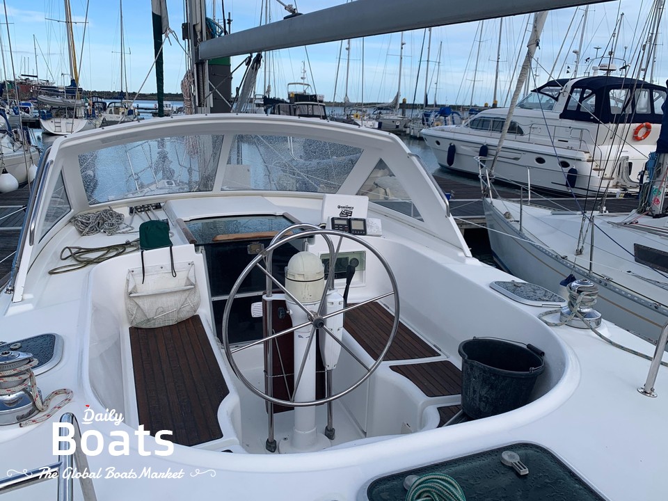 1998 Beneteau Oceanis 36 Cc for sale. View price, photos and Buy 1998 ...