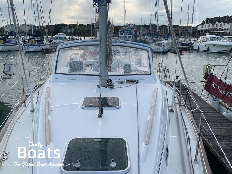 1998 Beneteau Oceanis 36 Cc for sale. View price, photos and Buy 1998 ...