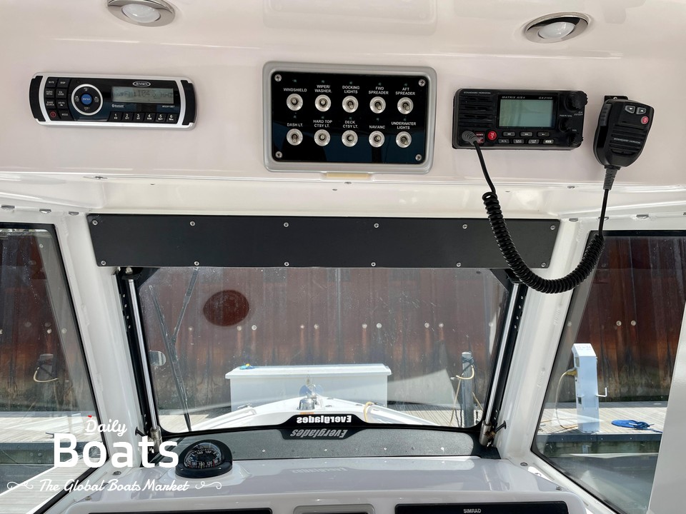 2013 Everglades 275 for sale. View price, photos and Buy 2013 ...