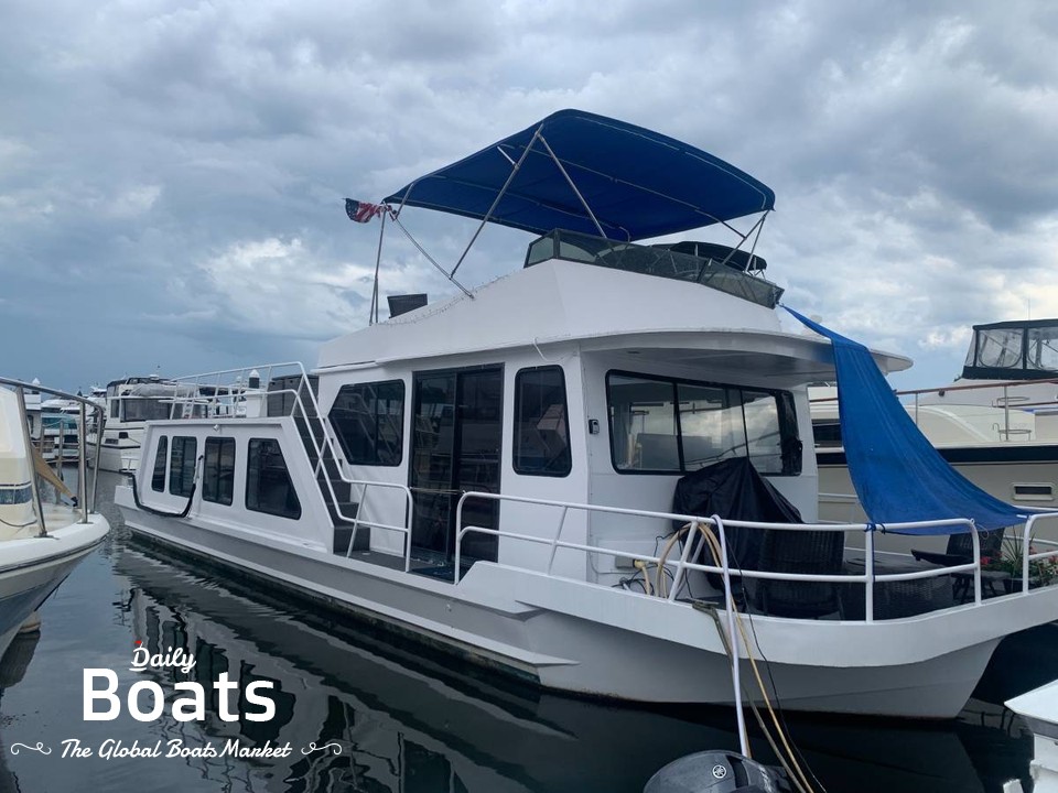 1987 Hilburn Houseboat for sale. View price, photos and Buy 1987 ...