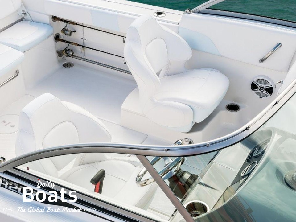 2022 Robalo R207 for sale. View price, photos and Buy 2022 Robalo R207 ...