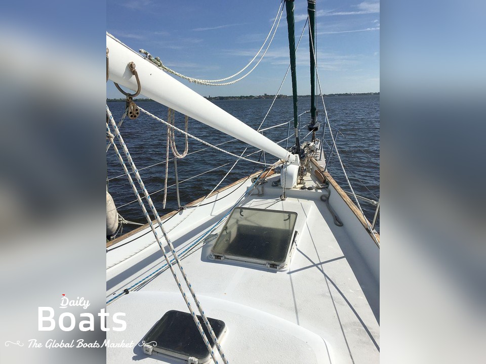 1985 Irwin Ketch for sale. View price, photos and Buy 1985 Irwin Ketch ...