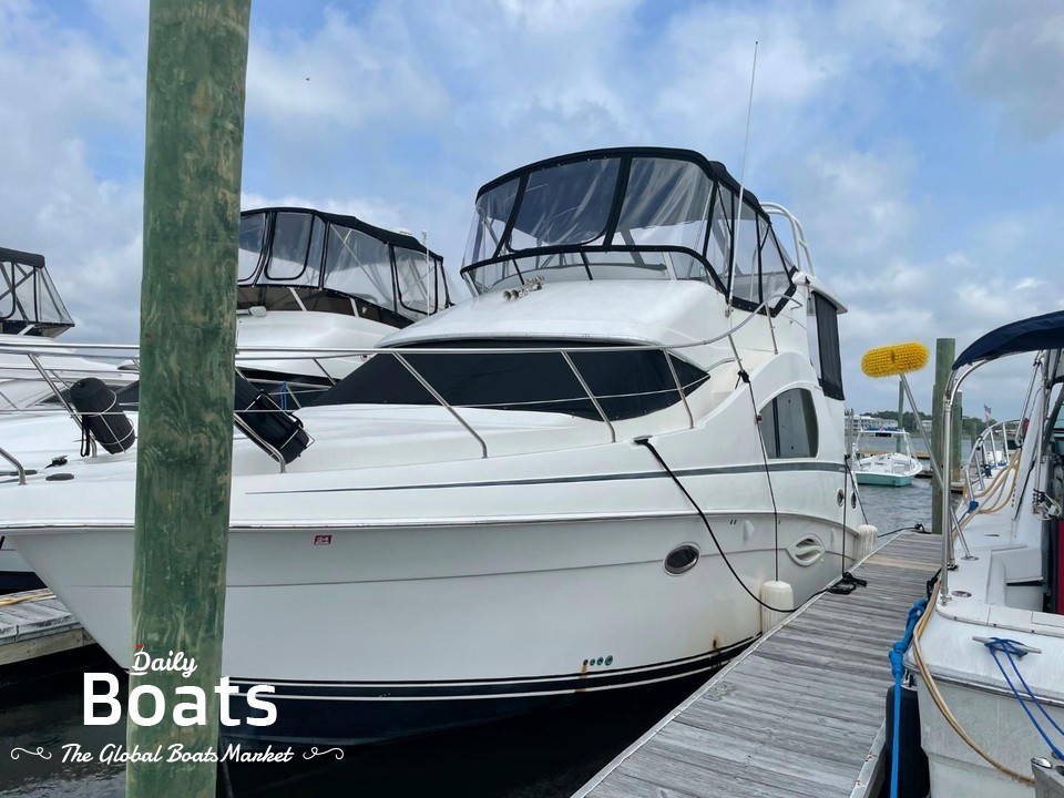 2005 Silverton 35 Motor Yacht for sale. View price, photos and Buy 2005 ...