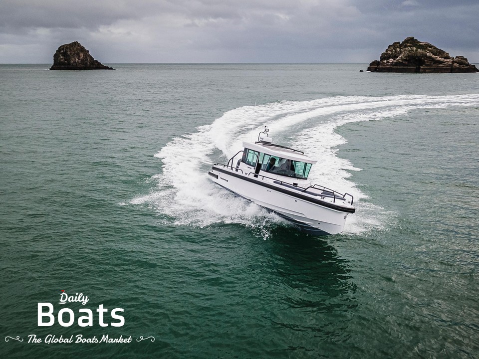 2022 Axopar 28 Cabin Bench Arriving Spring for sale. View price, photos ...