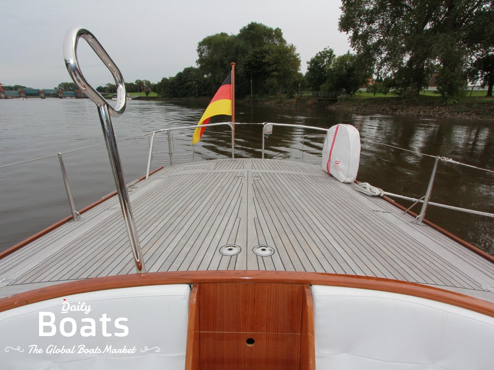 2000 Luetje Classic Coaster 38 for sale. View price, photos and Buy ...