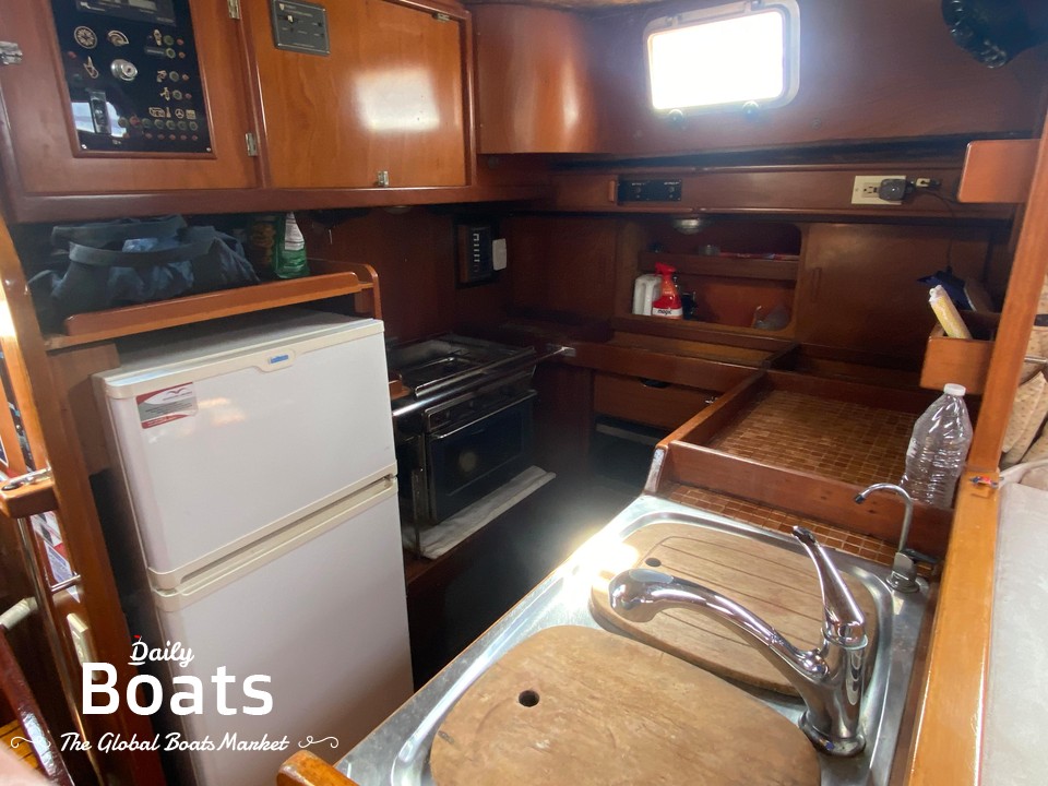 1987 Amel Mango 52 for sale. View price, photos and Buy 1987 Amel Mango ...