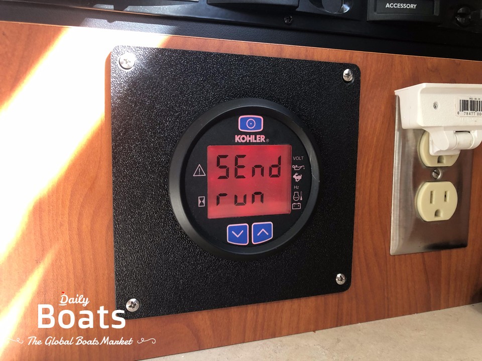 2005 Bayliner 305 for sale. View price, photos and Buy 2005 Bayliner ...