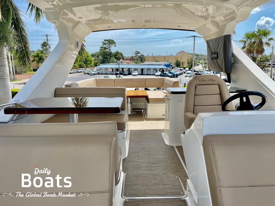 2016 Sea Ray 590 Fly Bridge for sale. View price, photos and Buy 2016 ...