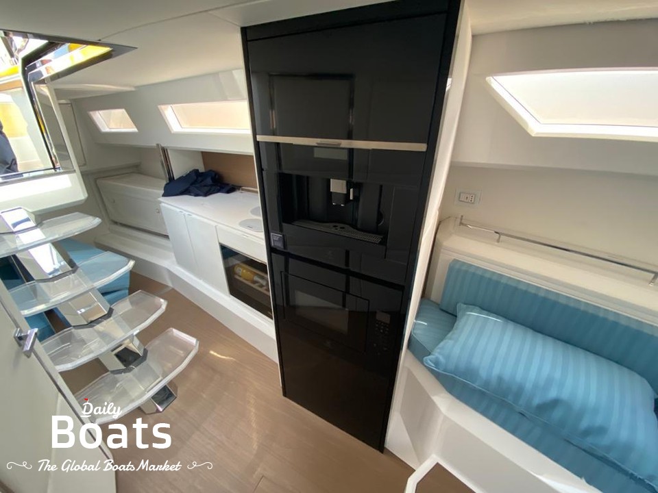 2021 Evo Yachts R4 Wa Xt for sale. View price, photos and Buy 2021 Evo ...