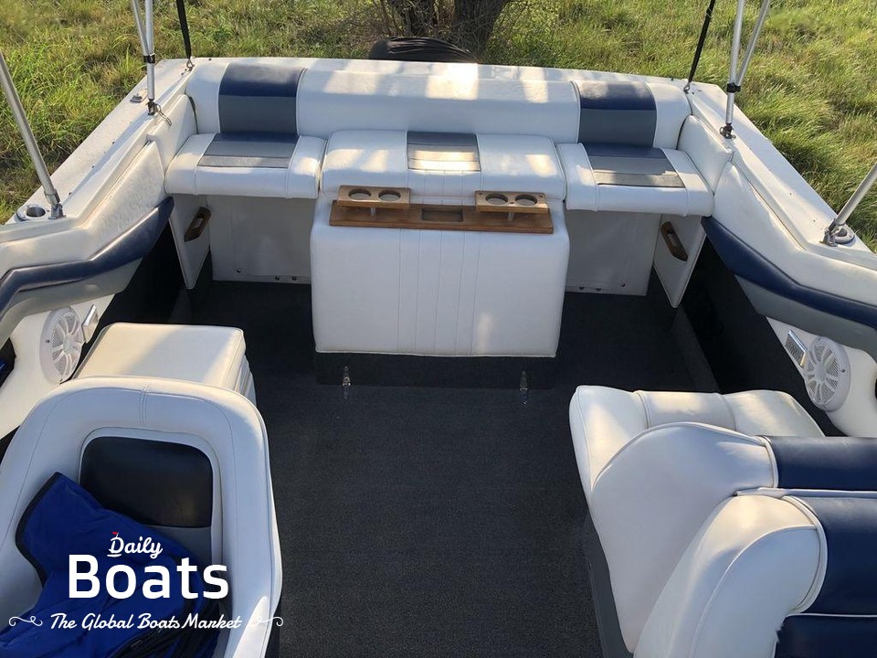 1989 Rinker 230 Fiestiva for sale. View price, photos and Buy 1989 ...