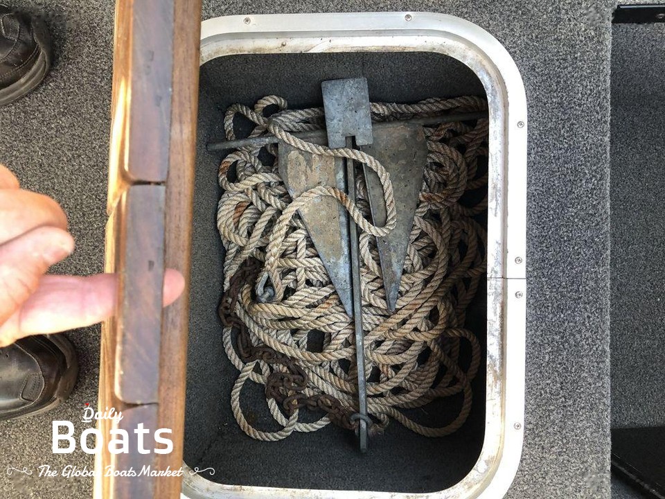 1989 Rinker 230 Fiestiva for sale. View price, photos and Buy 1989 ...