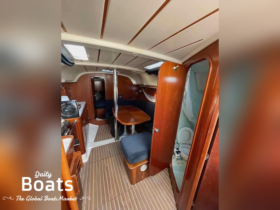 1995 Beneteau Oceanis 351 for sale. View price, photos and Buy 1995 ...