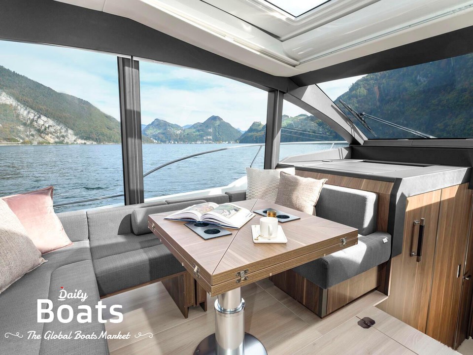 2022 Sealine C530 for sale. View price, photos and Buy 2022 Sealine ...