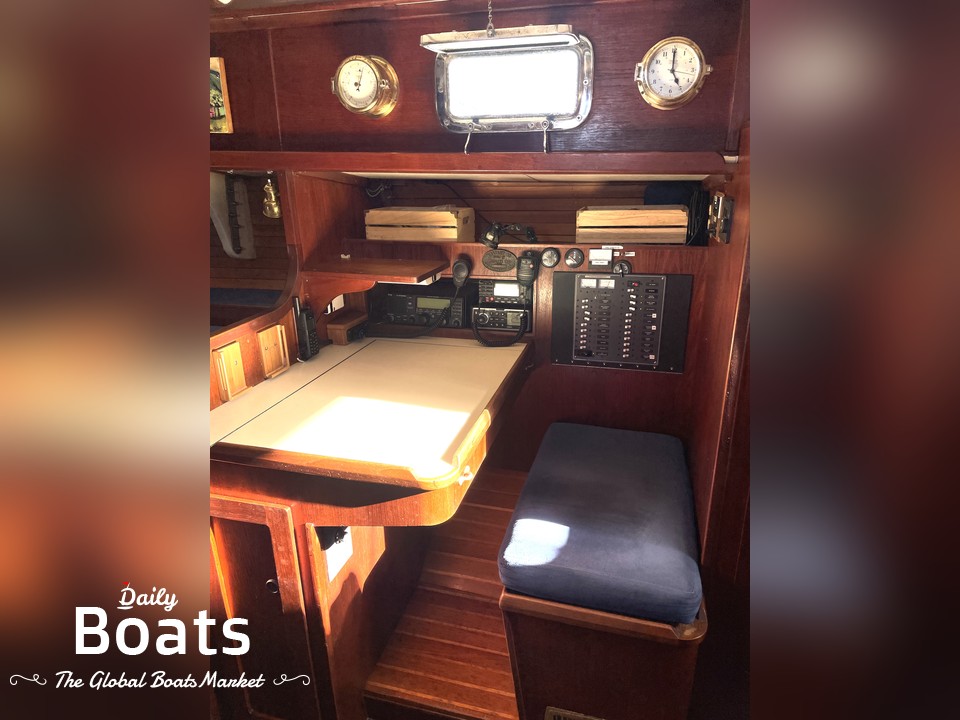 1976 Valiant 40 for sale. View price, photos and Buy 1976 Valiant 40 ...