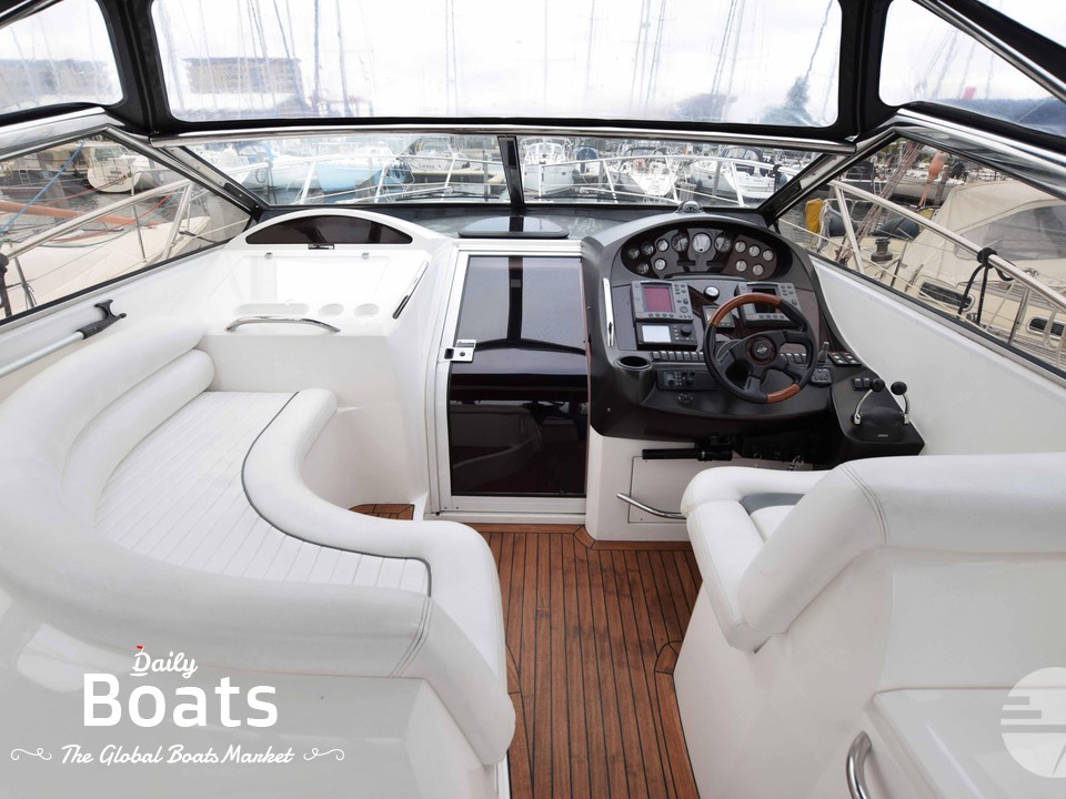 2004 Sunseeker Portofino 35 for sale. View price, photos and Buy 2004 ...