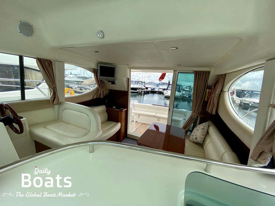 2002 Jeanneau Prestige 32 for sale. View price, photos and Buy 2002 ...