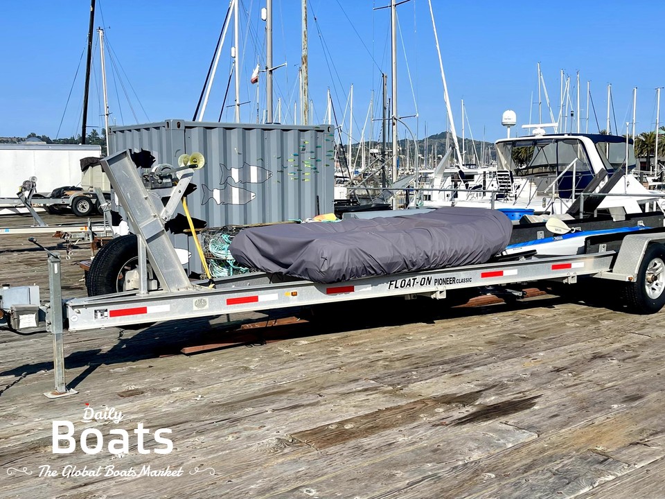 2015 Cutwater 30 Command Bridge for sale. View price, photos and Buy ...